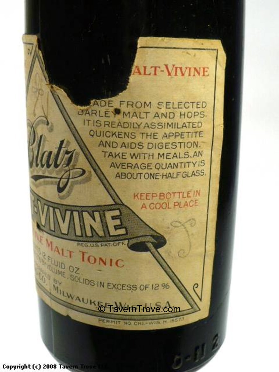 Item #34516 1915 Blatz Malt-Vivine Bottle