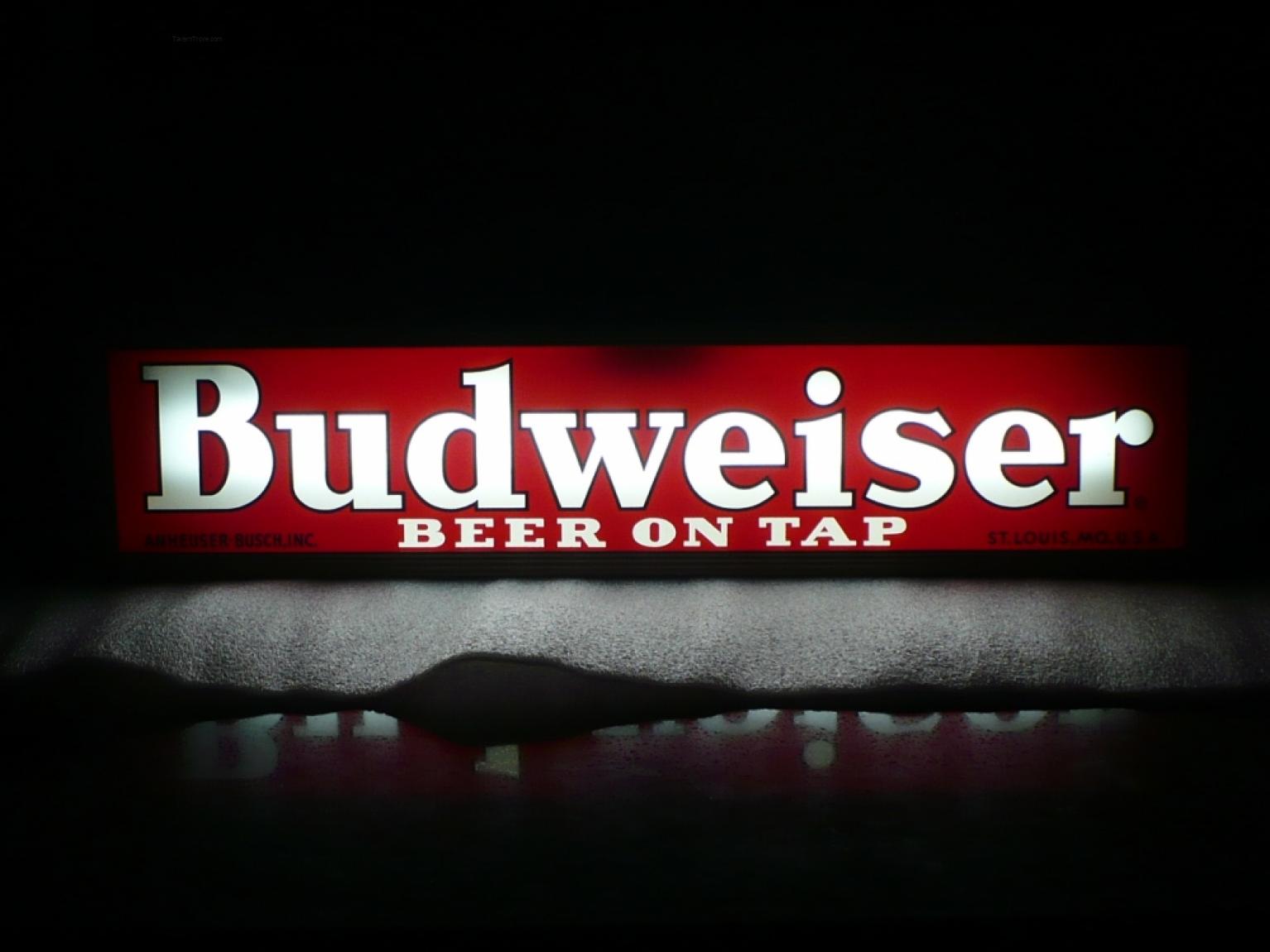 Item #87091 1940 Budweiser Beer ROG light Glass-Faced Illuminated Sign