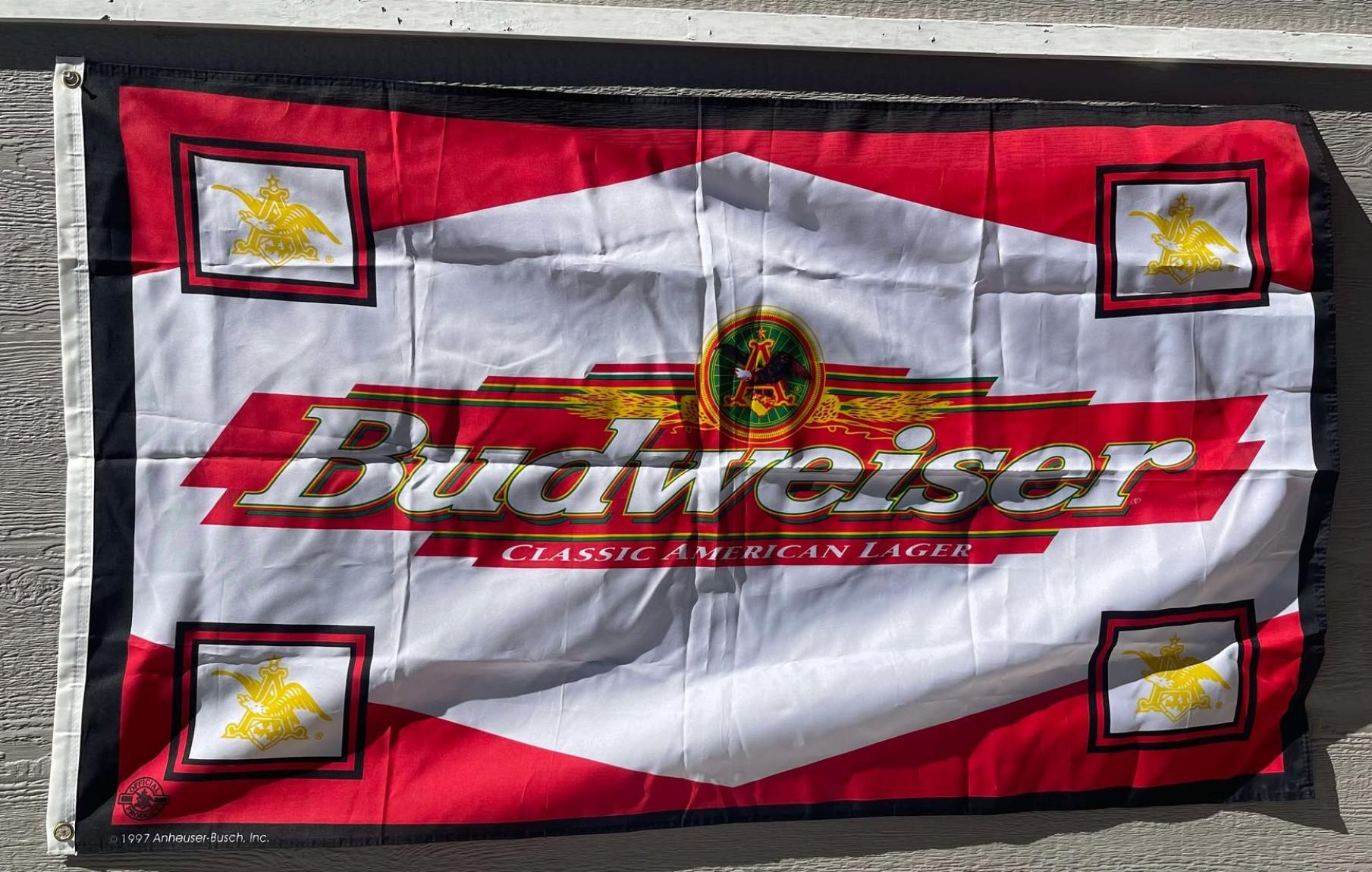 Item #109894 2005 Budweiser Classic American Lager Flag Game