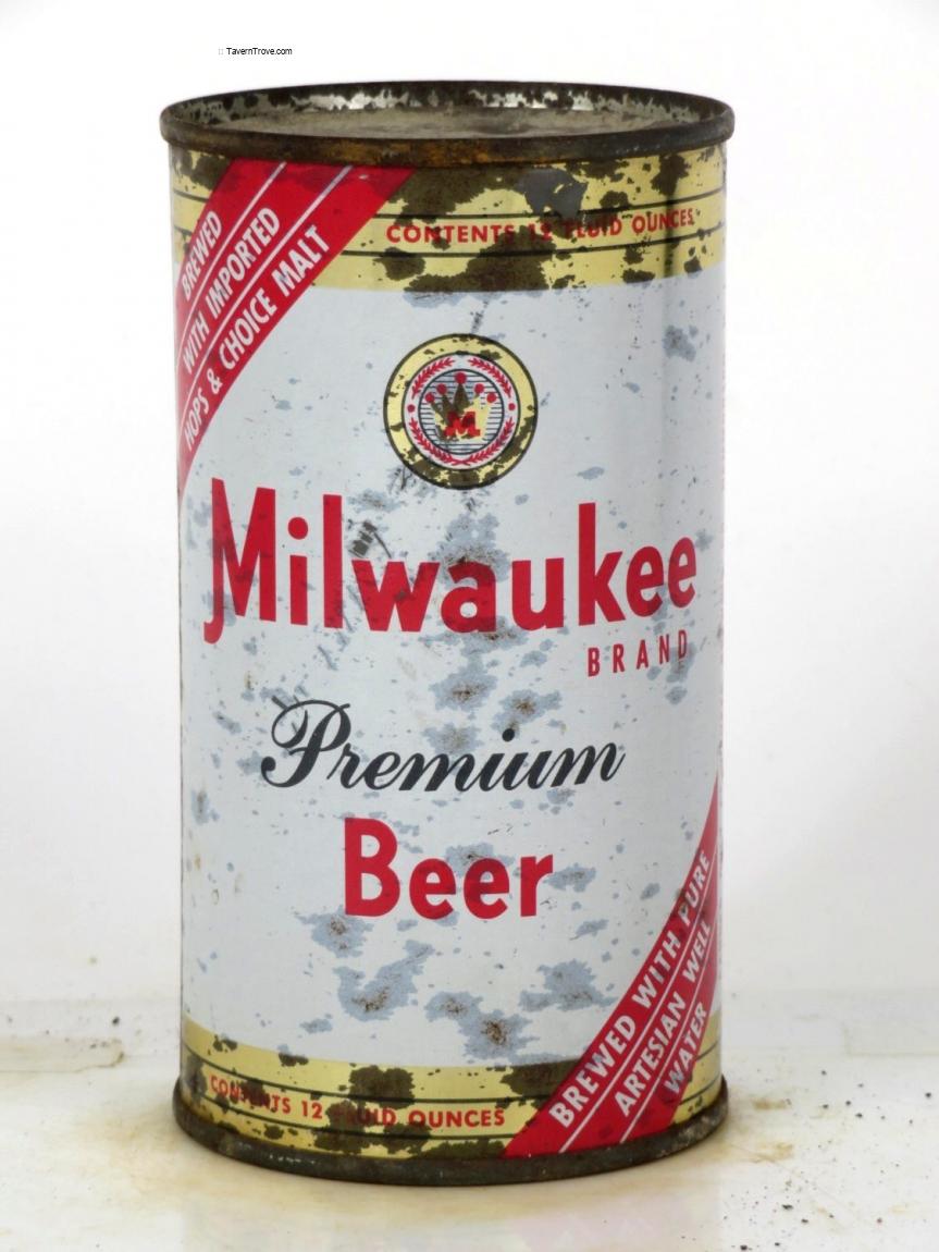 Item #1219 1958 Milwaukee Premium Beer Flat Top Can 100-04.1