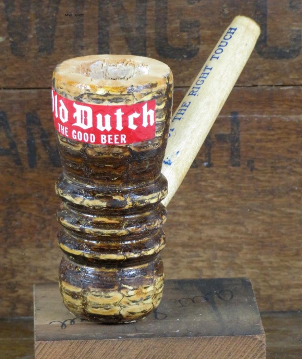 Item #101457 1950 Old Dutch Beer Corncob Pipe Personal Item