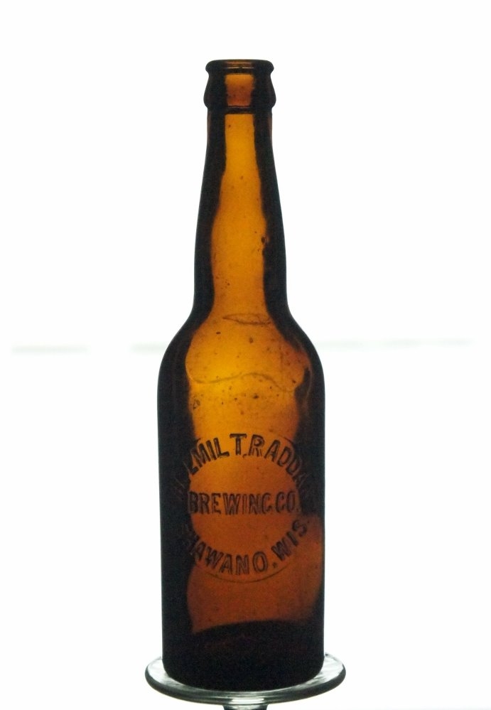 Item #57785 1906 Emil T. Raddant Brewing Company Beer Bottle