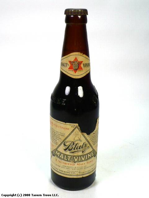 Item #34516 1915 Blatz Malt-Vivine Bottle