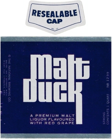 Item #71936 1967 Malt Duck Grape Label