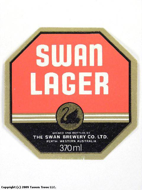 Item #54718 1967 Swan Lager Label