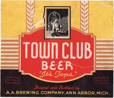 Item #21211 1935 Town Club Beer Label CS35-23