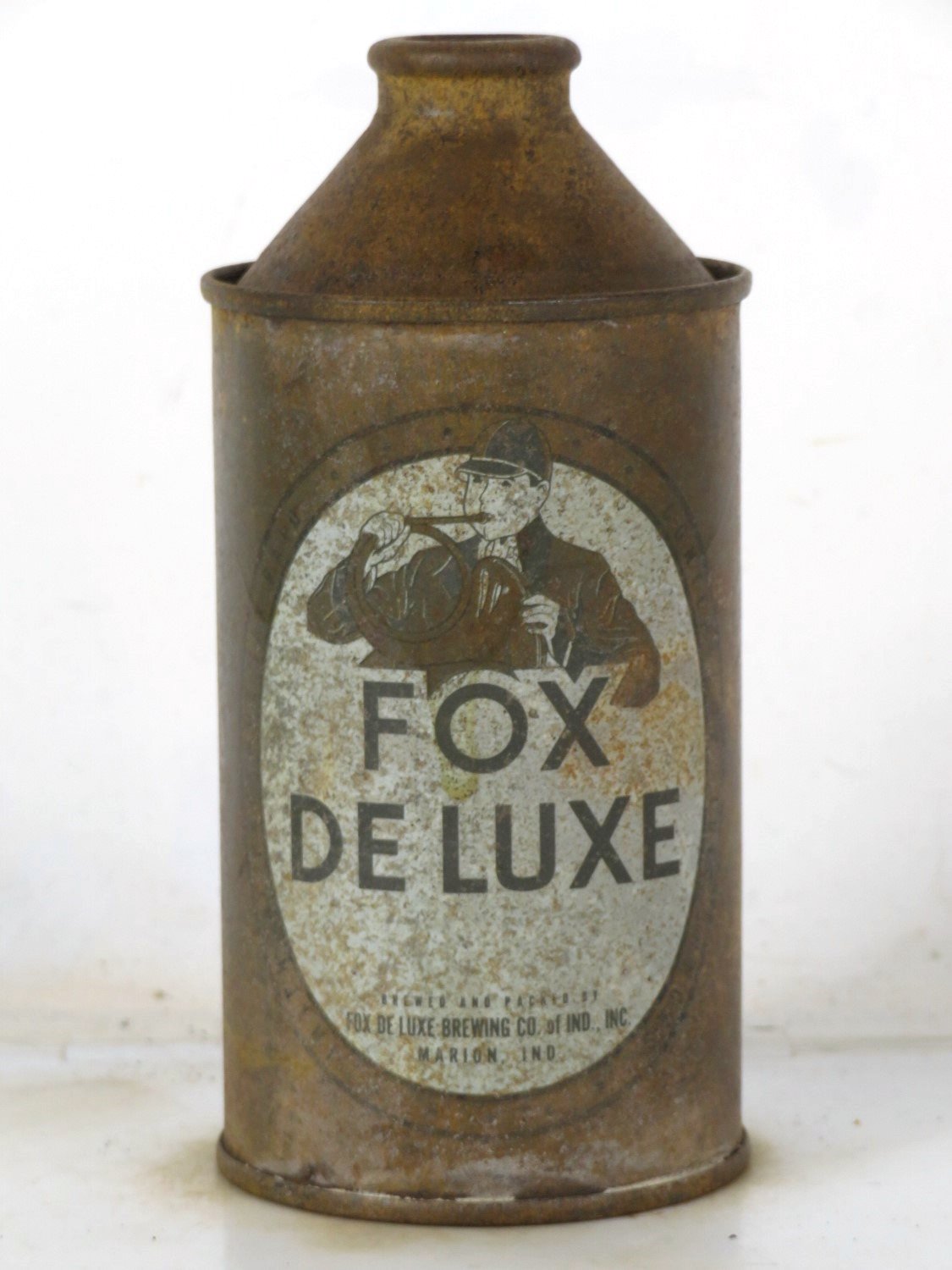 Item #103311 1947 Fox DeLuxe Beer Cone Top Can 163-24