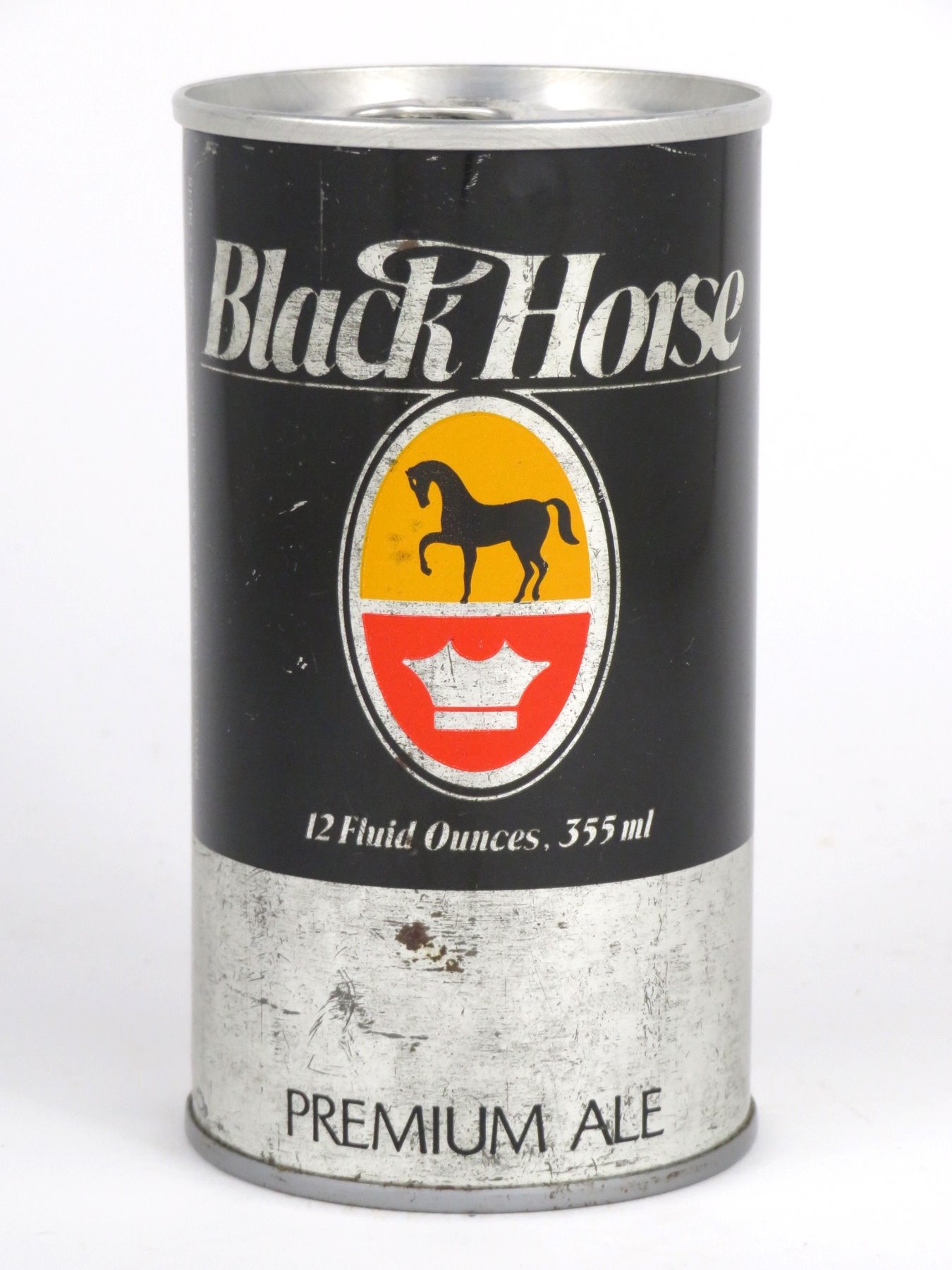 Item #27644 1973 Black Horse Premium Ale Tab Top Can T40-35