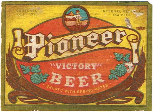Item #99505 1943 Pioneer "Victory" Beer Label IL82-23