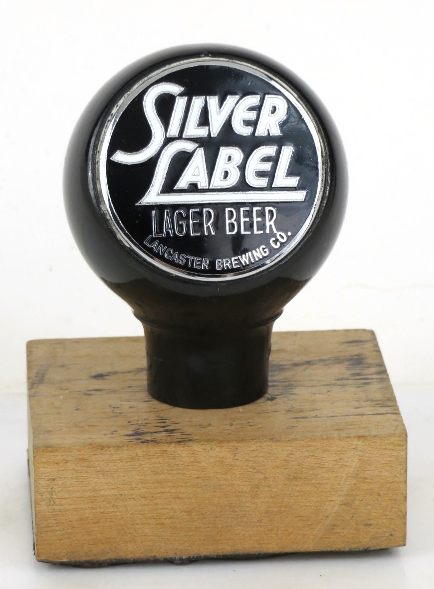 Item #28518 1939 Silver Label Lager Beer Ball Knob BTM-1268