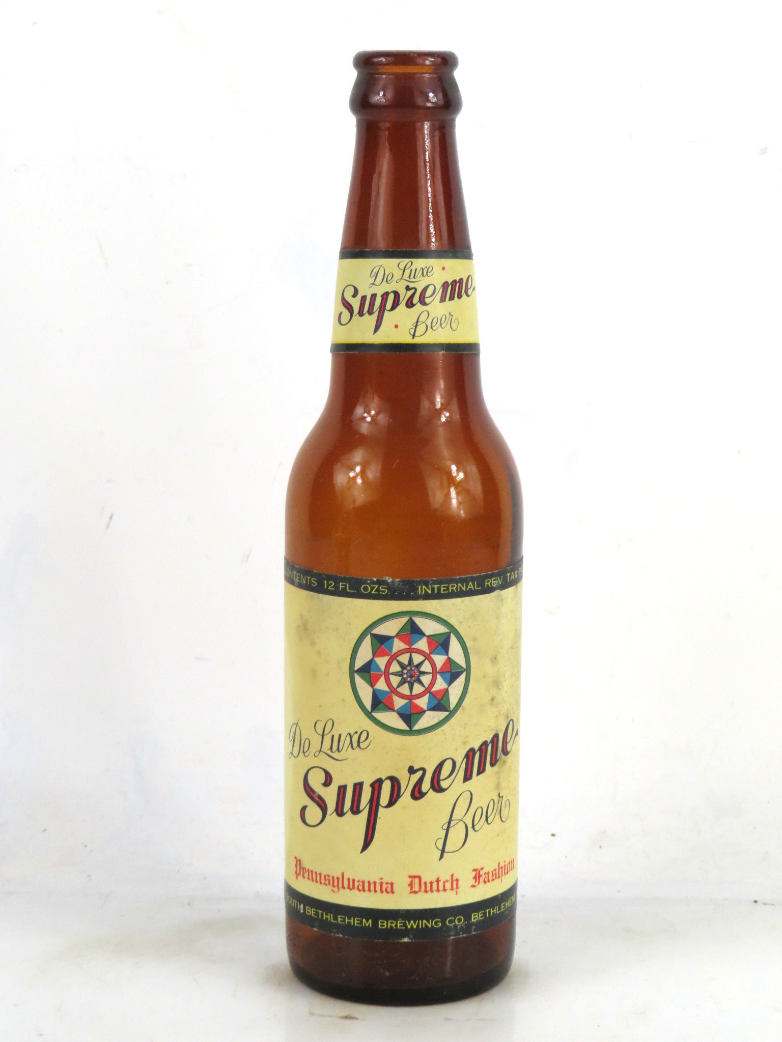 Item #31134 1947 Supreme De Luxe Beer Bottle