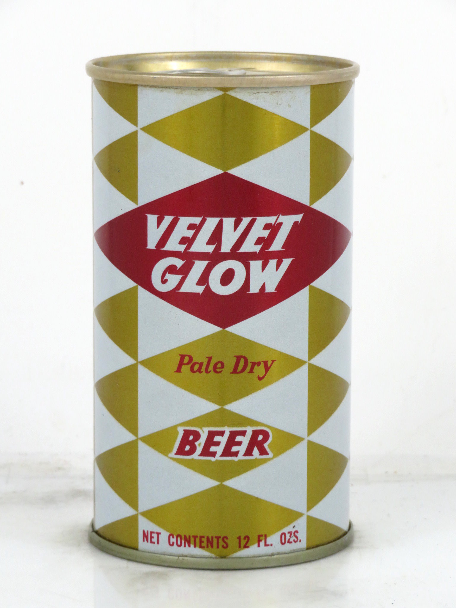 Item #211 1967 Velvet Glow Beer Tab Top Can T133-18